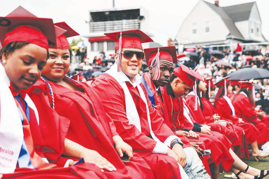 Congratulations EHS Class of 2023 – Everett Independent